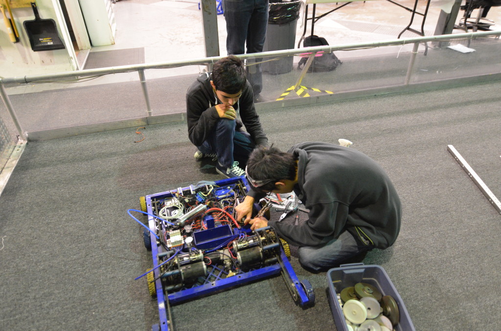 2013 FRC Build Season | Team 254