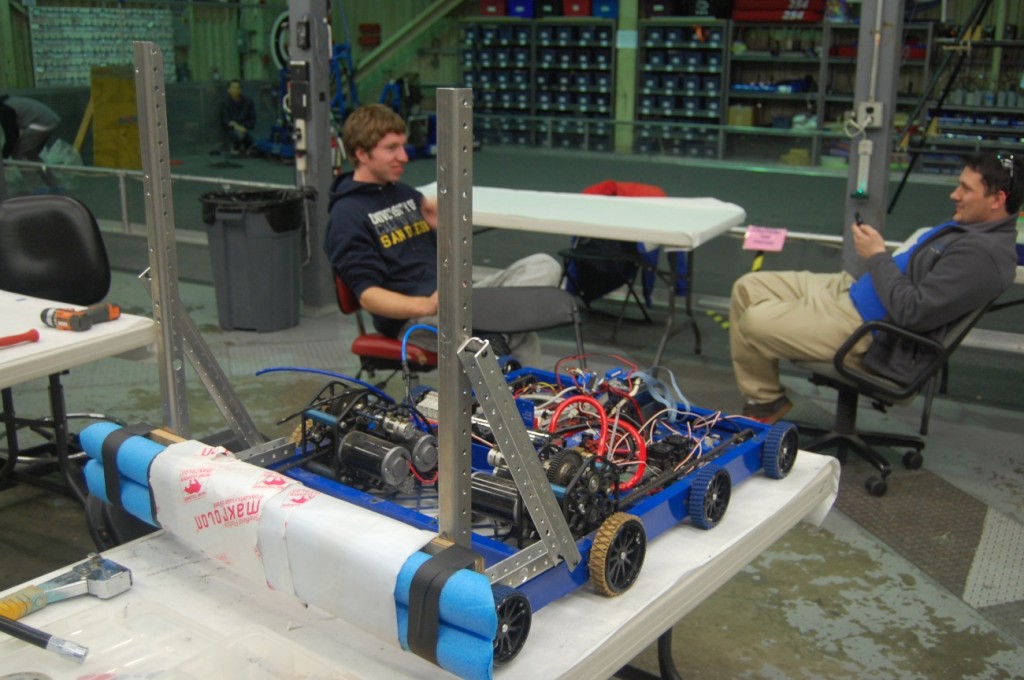 2013 FRC Build Season | Team 254